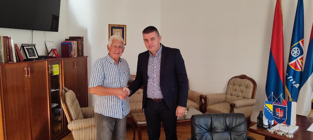 NAČELNIKU OPĆINE MRKONJIĆ-GRAD (Varcar Vakuf) DRAGANU dr. VOĐEVIĆU ...